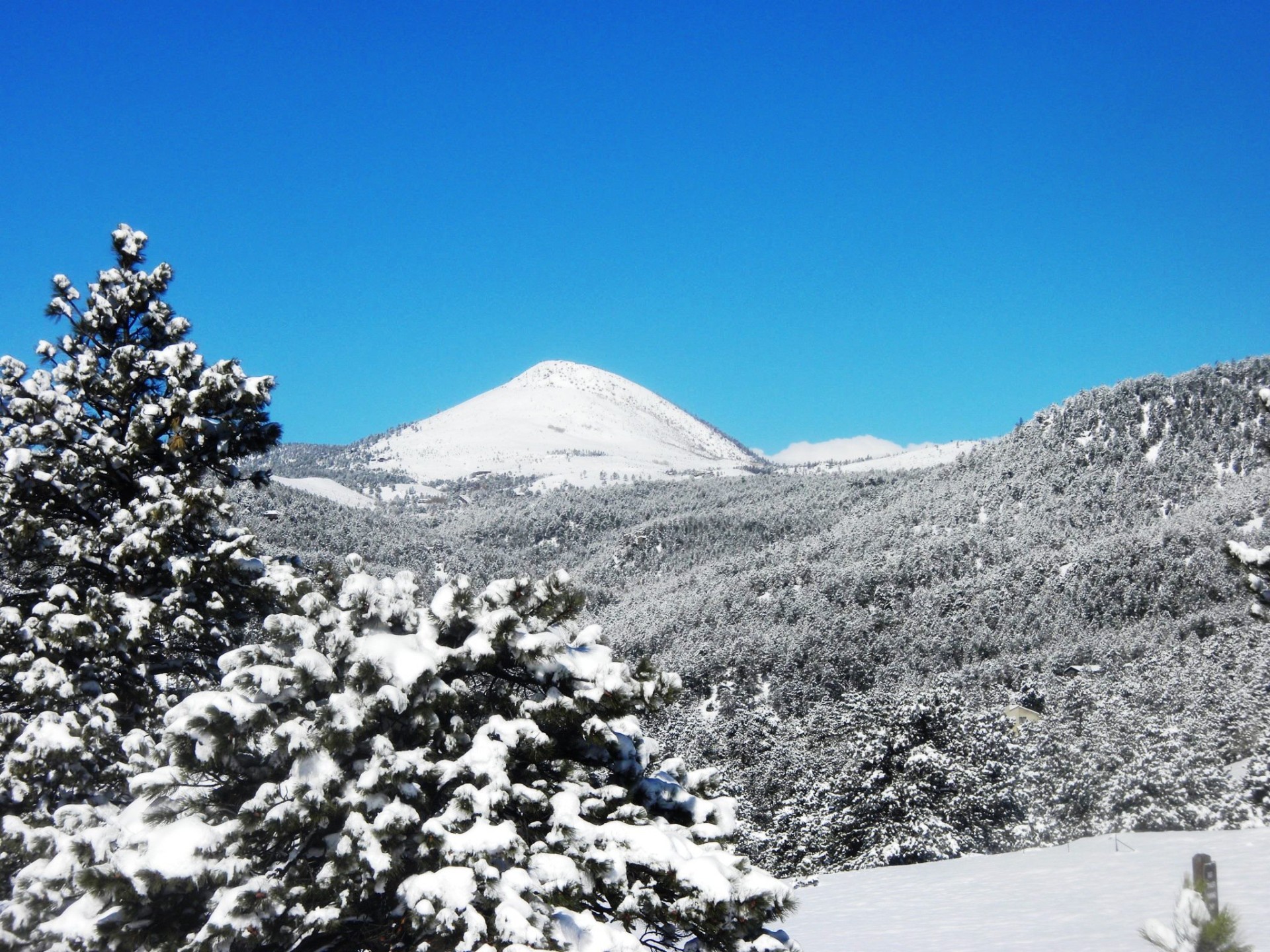 Too Cold to Snow? Folklore Says, "Yes!" - Images